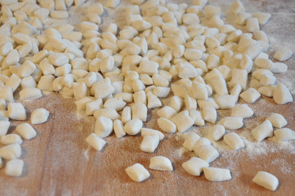 Cazzarielli con verza e fagioli – Lavanda Peperina