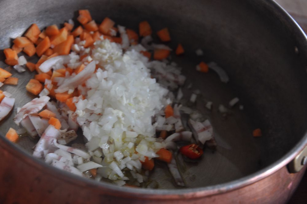Cazzarielli con verza e fagioli – Lavanda Peperina
